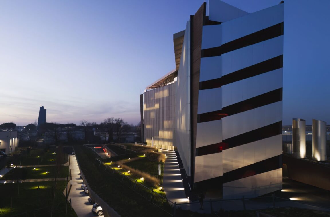 Le soluzioni GEZE per l’edificio Sidera, sede centrale di CIA Conad ...